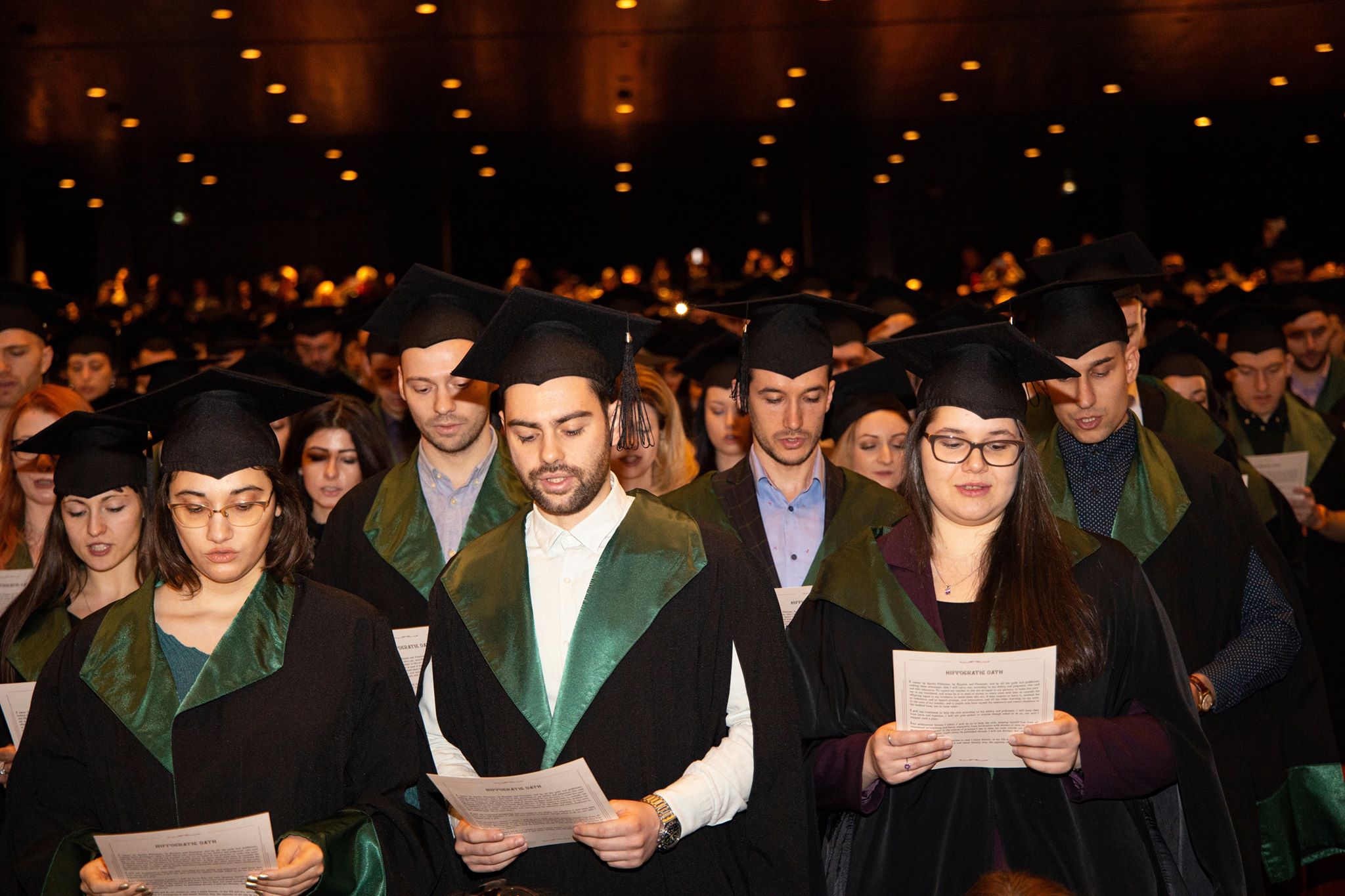 Graduates of 2019 of the Faculty of Medicine received their diplomas ...